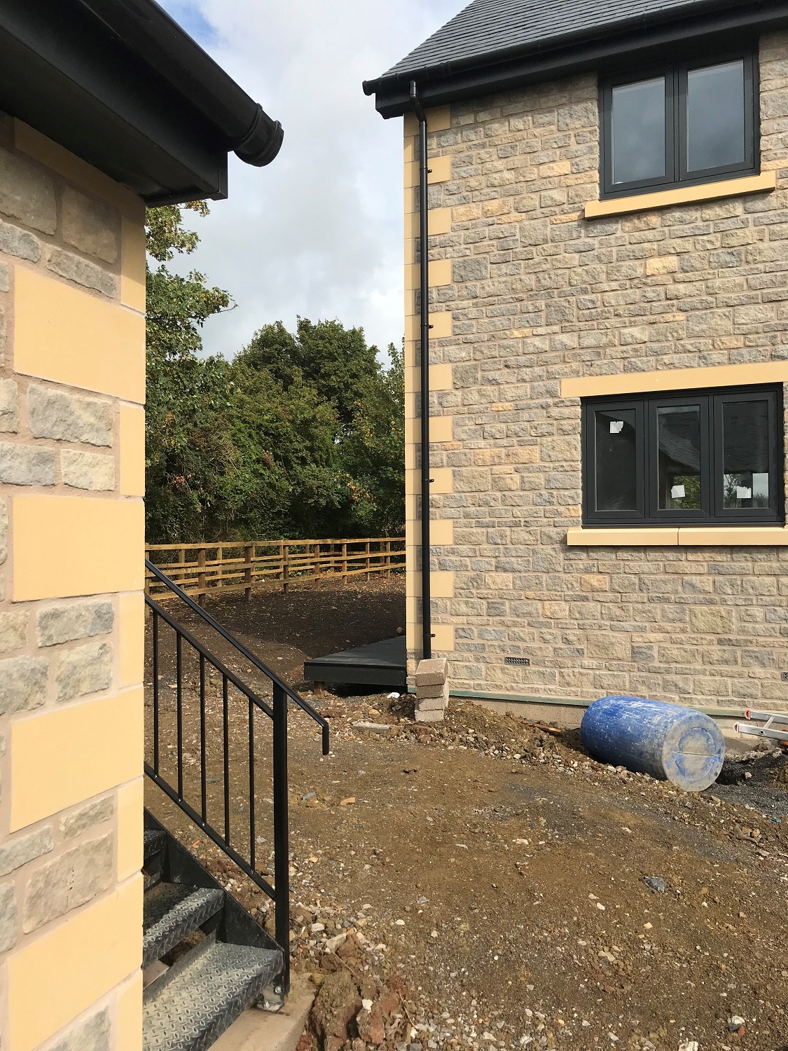 Faced stone units for range of new build properties – Ashcott, Somerset ...